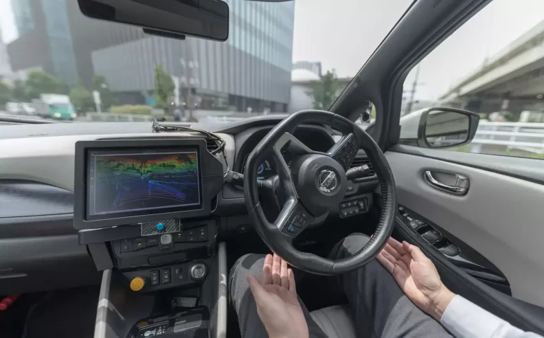 Nissan demonstrates autonomous-drive mobility services