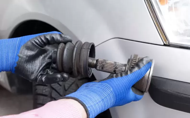 Car Sounds You Should Never Ignore in Saudi Arabia