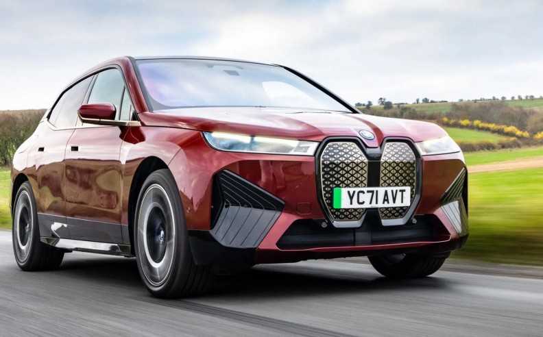 2025 UAE Electric Car Buying Guide and Top EV Picks