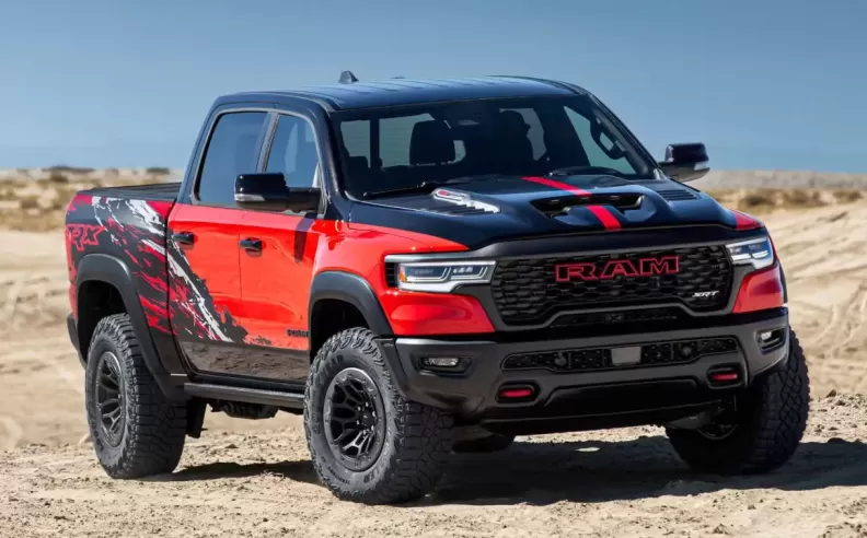 Petrol vs Hybrid vs EV in the UAE for 2026: Which Car Wins?